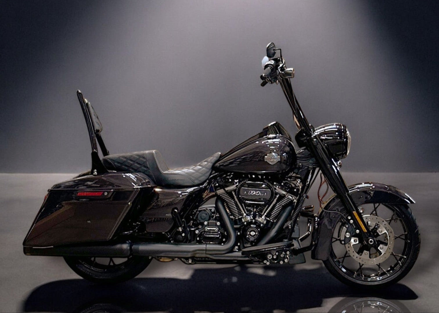 Road King Special – KNUCKLEHEAD.INC