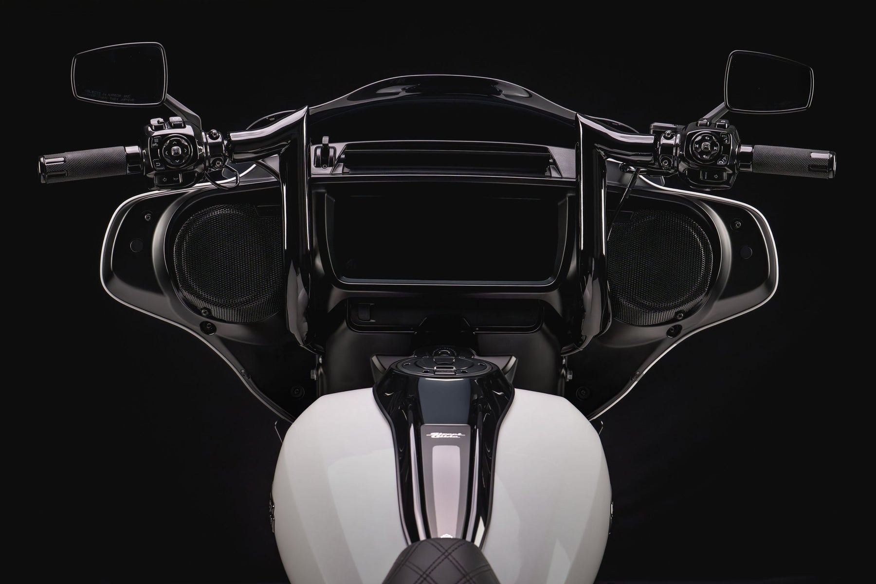 Street Glide – KNUCKLEHEAD.INC