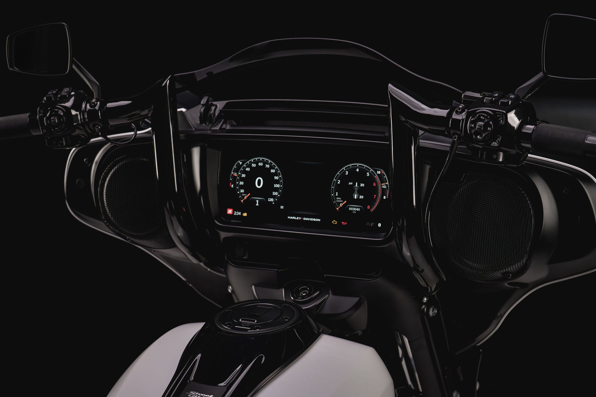 Street Glide – KNUCKLEHEAD.INC